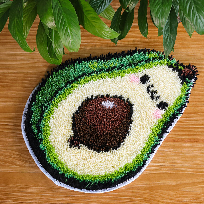 Avo-Cuddle – Avocado Latch Hook Rug DIY Kit – Craftopian